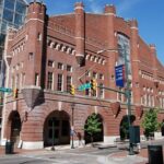 Self Guided Richmond Scavenger Hunt: City Center Spectacles - What Is the Richmond Scavenger Hunt Experience?