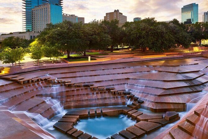 Self-Guided Scavenger Hunt: Fort Worth Art Worth - What to Expect During Your Hunt