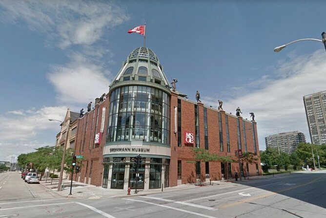 Self-Guided Scavenger Hunt: Milwaukee A Splash of Color - FAQs