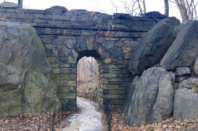 Self-Guided Scavenger Hunt: New York City Central Park Adventure - Authentic Landmarks and Hidden Gems