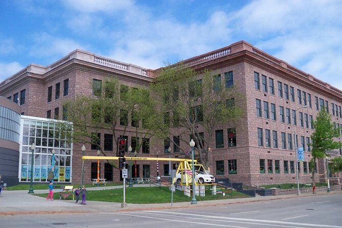Self-Guided Scavenger Hunt: Rock and Roll Through Sioux Falls - Authentic Experiences and Authentic Landmarks