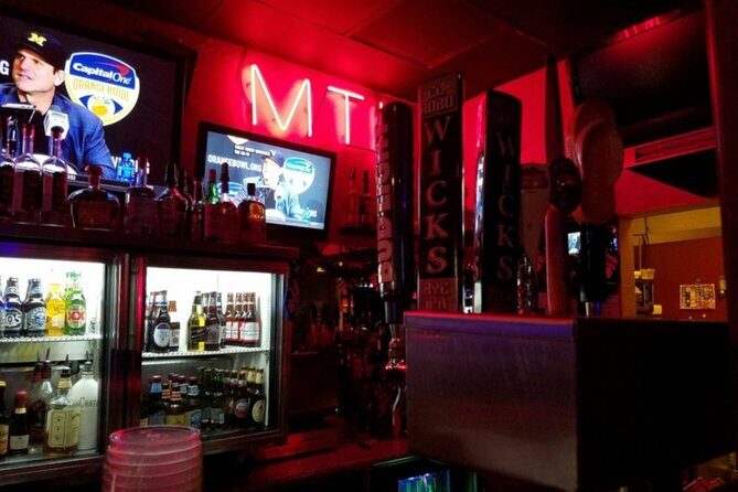 Self-Guided Scavenger Hunt: Rumble Through Riverside Bar Crawl - A Closer Look at the Riverside Bar Crawl Experience