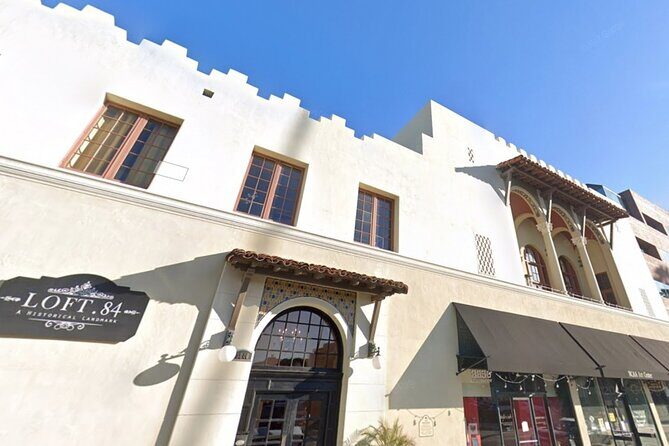 Self-Guided Scavenger Hunt: Universal Riverside - Who Will Love This?