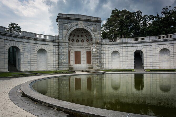 Self Guided Walking Tour of Arlington National Cemetery GPS App - Stop 2: President John F. Kennedy Memorial