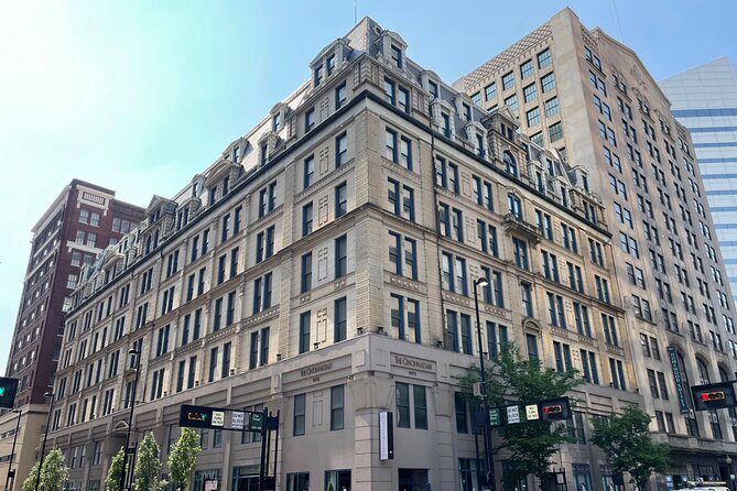 Self Guided Walking Tour of Cincinnati - Navigating the Stops