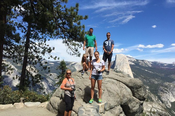 Semi Private Yosemite Tour with Ahwahnee Lunch and Hotel Pickup - The Value of a Small Group Tour