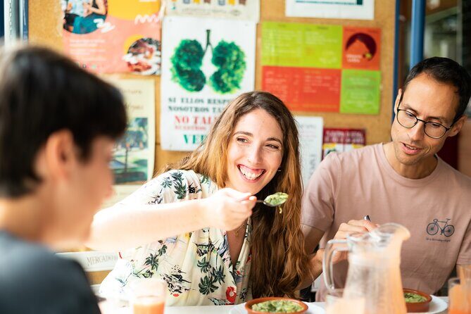 Seville Vegan Tapas Food and Market Walking Tour - A Closer Look at the Itinerary