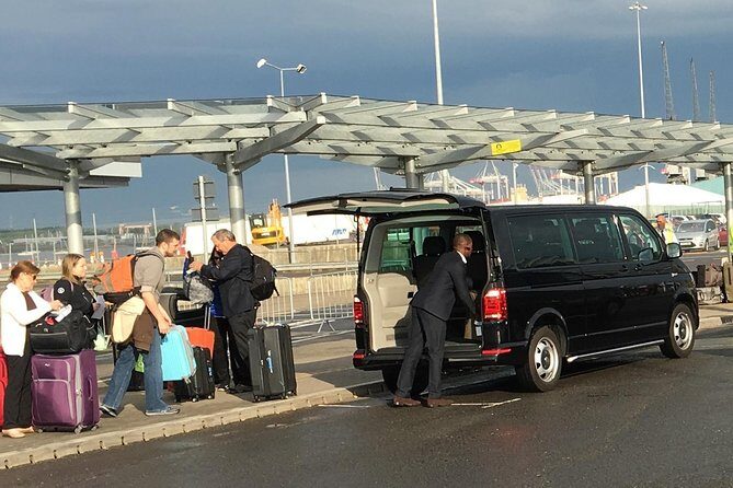Shared Ride Southampton Cruise Port Arrival to Heathrow Airport or London - Who Should Book This Transfer?