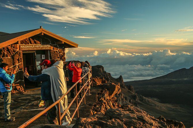 Shore Excursion: Haleakala Sunrise Tour for Pride of America Passengers - Post-sunrise Exploration