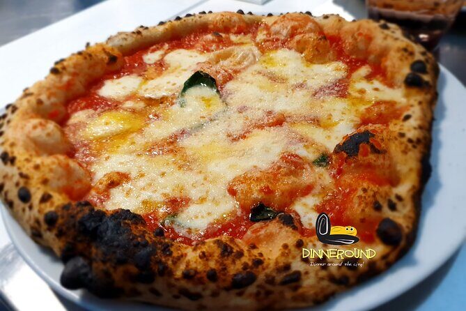 Sightseeing Tour and Pizza in Napoli - Exploring Naples with a Knowledgeable Guide