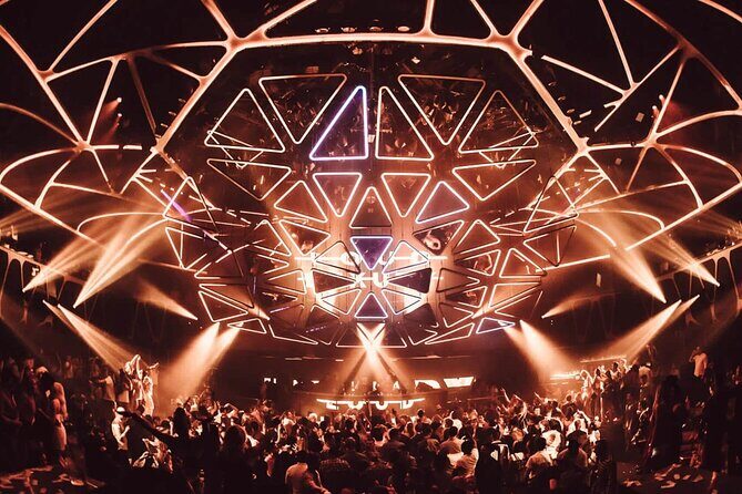 Sin City Party Bus Club Crawl - Who Should Consider This Tour?