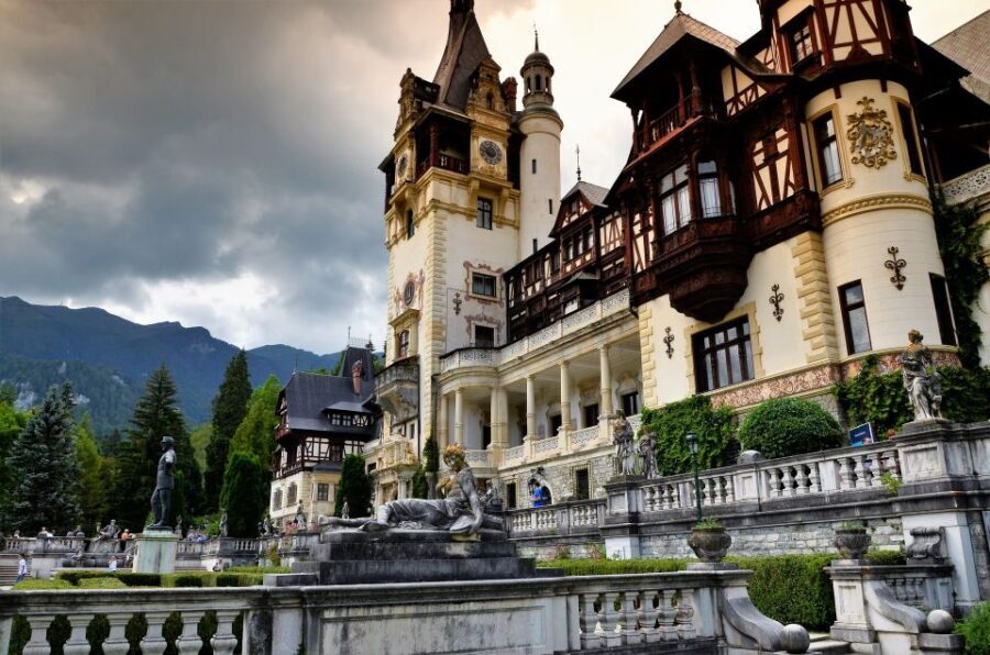 Sinaia: Pele Castle Tour with An Expert Guide - The Context in Your Travel Itinerary