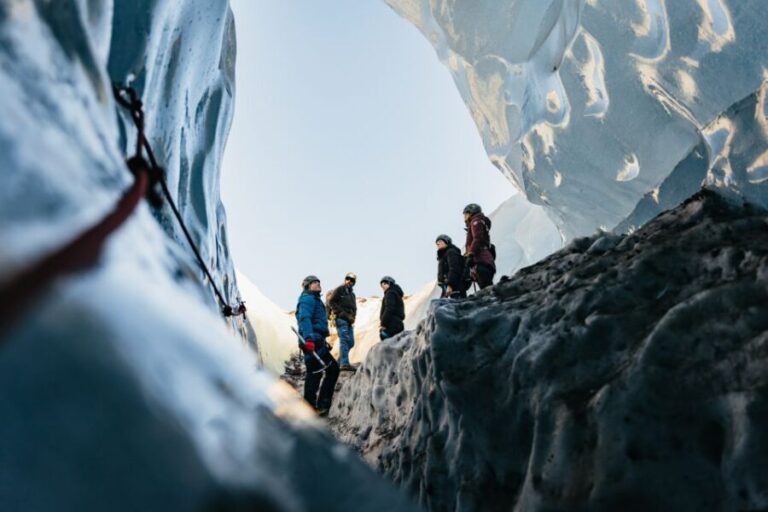 Skaftafell National Park: Falljokull Glacier Easy Hike - Exploring the Glacier: What to Expect During the Hike