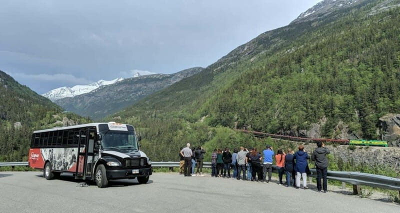 Skagway: Klondike Highway & Yukon Bus Tour with Husky Kennel - An In-Depth Look at the Tour Experience
