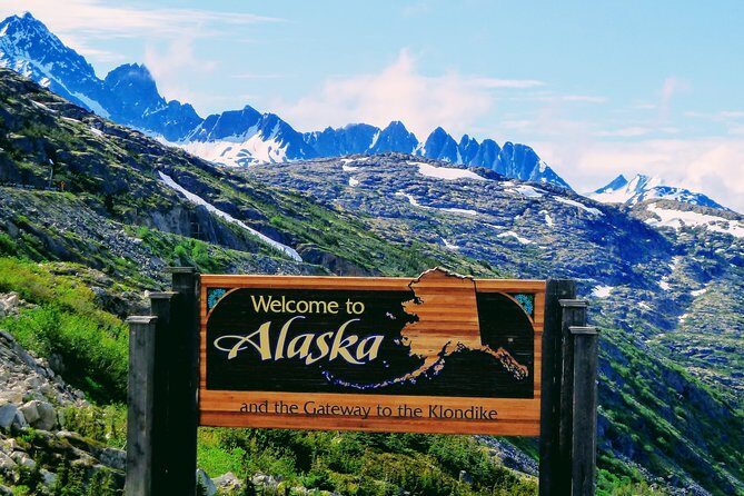 Skagway Shore Excursion: White Pass Summit and Skagway City Tour - A Deep Dive into the Itinerary and Experience