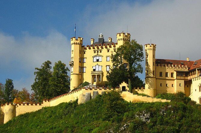 Skip-the-Line Neuschwanstein Castle Tour from Munich - Inside the Castle: What You’ll Experience