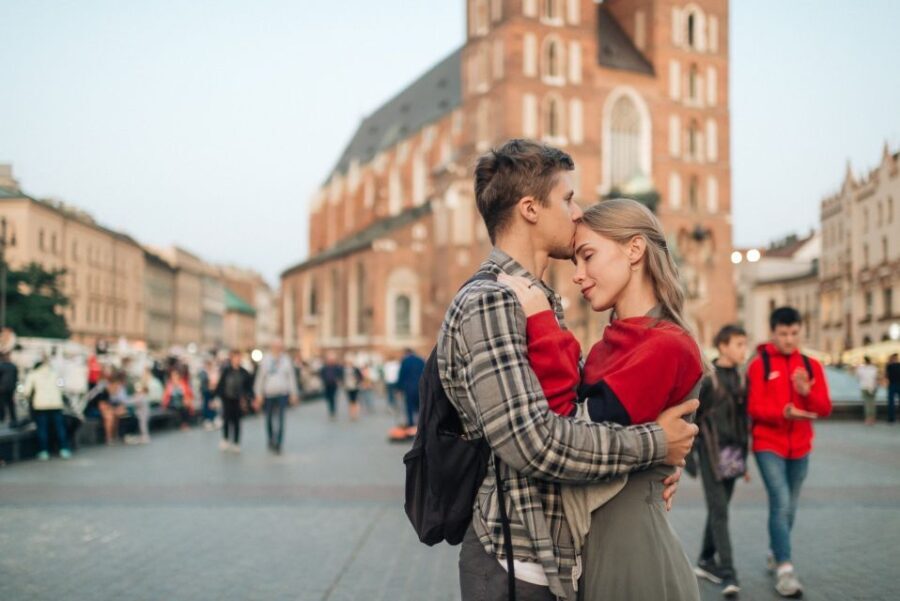 Skip the Line Wawel Castle Chambers Small Group Tour - What You Can Expect During the Tour