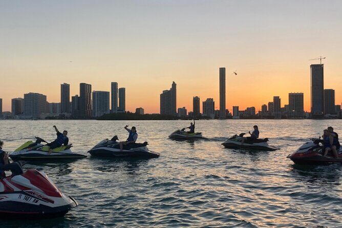 Small-Group 30 minutes Jet Ski Ride in Miami Beach - Practical Tips for Booking and Enjoying Your Jet Ski Ride