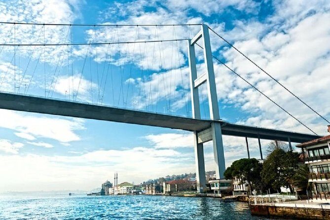 Small-Group Bosphorus Cruise and Istanbuls Egyptian Bazaar - Evaluating the Value and Experience