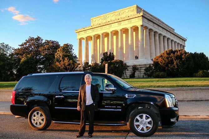 Small Group D.C. Memorial & Changing of the Guard Tour - The Transport and Group Size