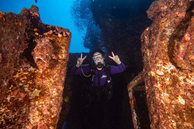 Small-Group Deep Dive in Oahu with Shipwreck and Reef - The Experience: What You Can Expect from This Underwater Adventure