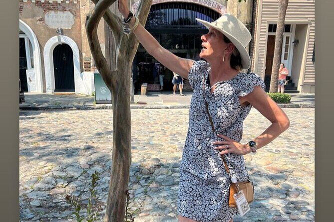 SMALL group Historic Walking Tours with certified guides - Why This Tour Works: The Advantages and Potential Drawbacks