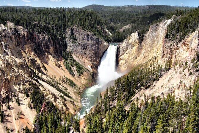 Small Group In-Depth Yellowstone&Grand Teton 5-Day w/2NightCabins - A comprehensive look at the itinerary and what it offers