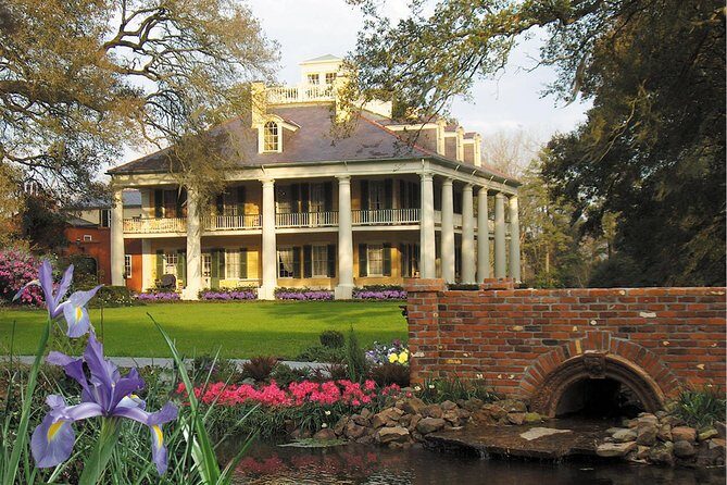 Small-Group Louisiana Plantations Tour with Gourmet Lunch from New Orleans - The Itinerary: Two Contrasting Plantations