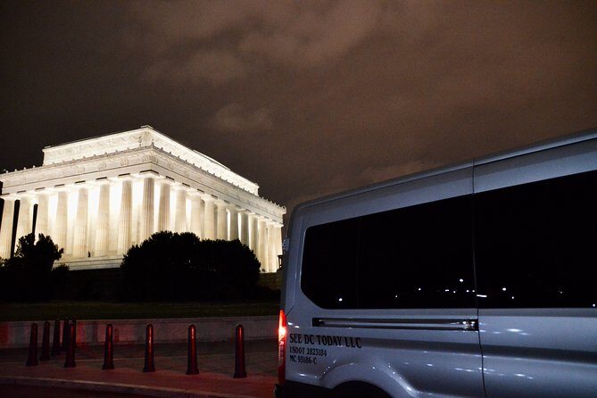 Small Group National Mall Night Tour with 10 Top Attractions - Experience Overview