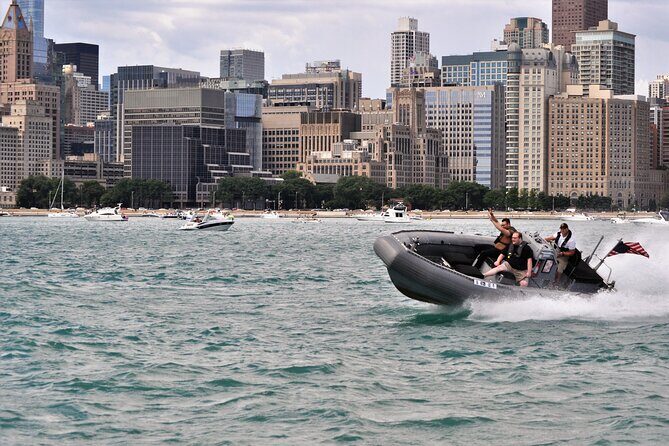 Small-Group Sightseeing Boat Tour in Chicago - Meeting Point and Departure
