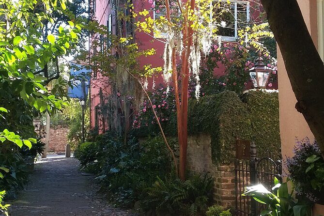 Small-Group Tour: Charleston Old Walled City Historical Walking Tour - Discovering Charleston’s Charm on Foot