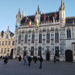 Small Group Walking Tour in Bruges - City and Beyond - Exploring Bruges with a Personal Touch