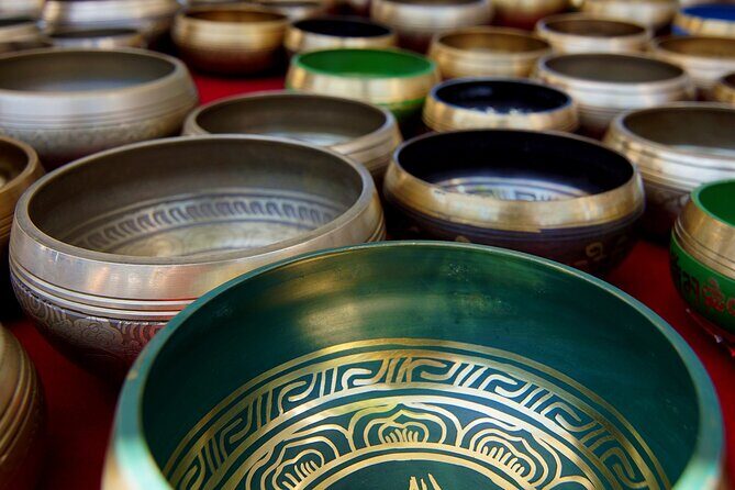 Sound Bath Meditation and Yoga Experience: Retail Therapy Gift for Women - Who Should Consider This Experience?