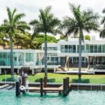 South Beach Cruise of Millionaires Homes and Miami Skyline - What’s Truly Memorable: Celebrity Homes and Stunning Views