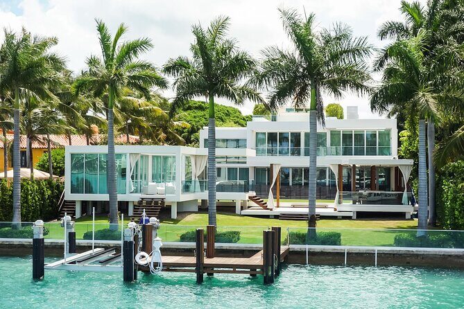 South Beach Cruise of Millionaires Homes and Miami Skyline - What’s Truly Memorable: Celebrity Homes and Stunning Views