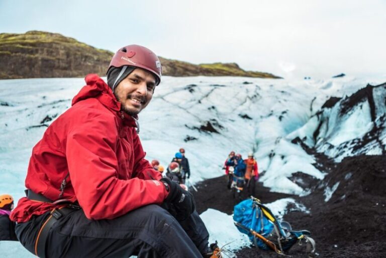 South Coast, Glacier Hike and Northern Lights Winter Tour - The Experience and Practical Details