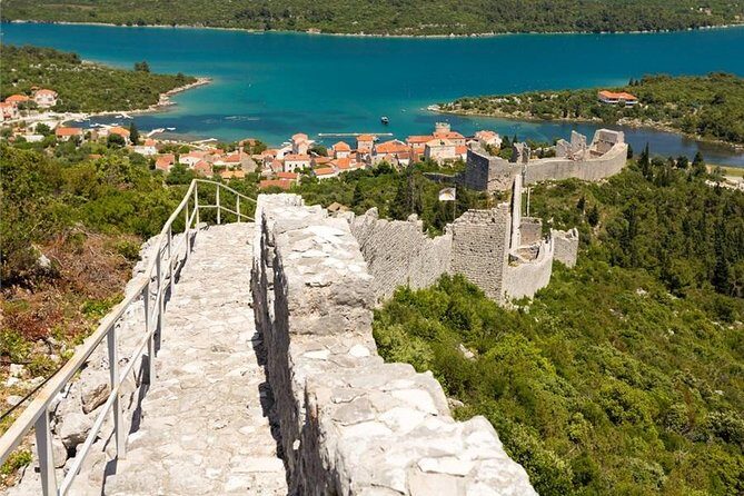 Split to Dubrovnik private transfer via Ston and picture stops (and vice versa) - Who Will Love This Tour?