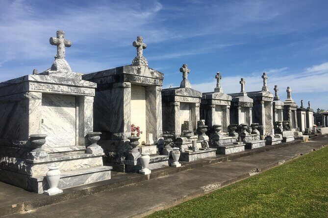 St. Louis Cemetery No. 3 Walking Tour - What to Expect on the Tour