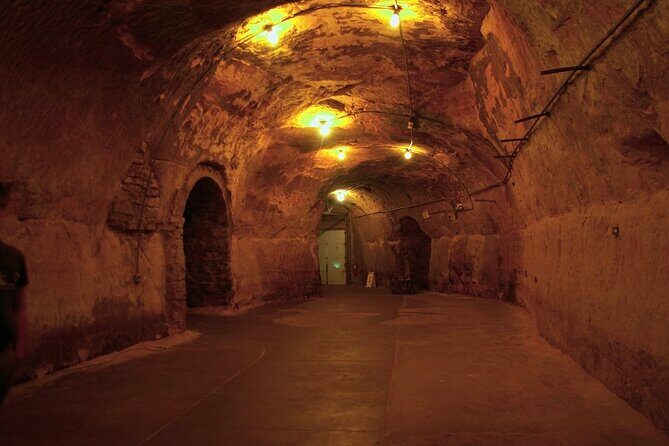 St. Paul Historic Cave Tour - Inside the Caves: Stories and Surprises