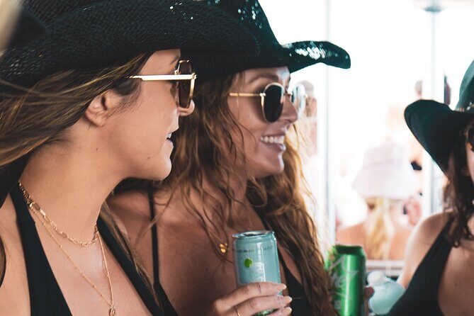 St. Pete Booze Cruise 21+ (All You Can Drink Pass Available) - Authentic Reviews: What Travelers Say