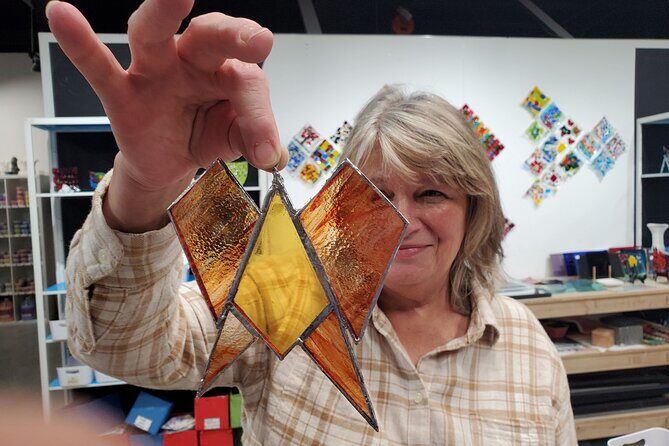 Stained Glass Magic Class in Everett - A Close Look at the Stained Glass Magic Class