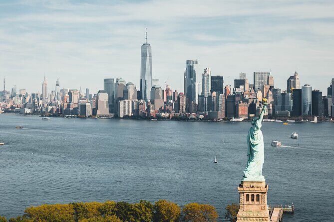 Statue of Liberty Express Bus from Times Square with Ferry Ticket - A Deep Dive into the Itinerary