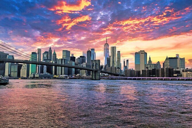 Statue of Liberty Skyline Evening Cruise on River in Manhattan - Why This Tour is Worth Considering