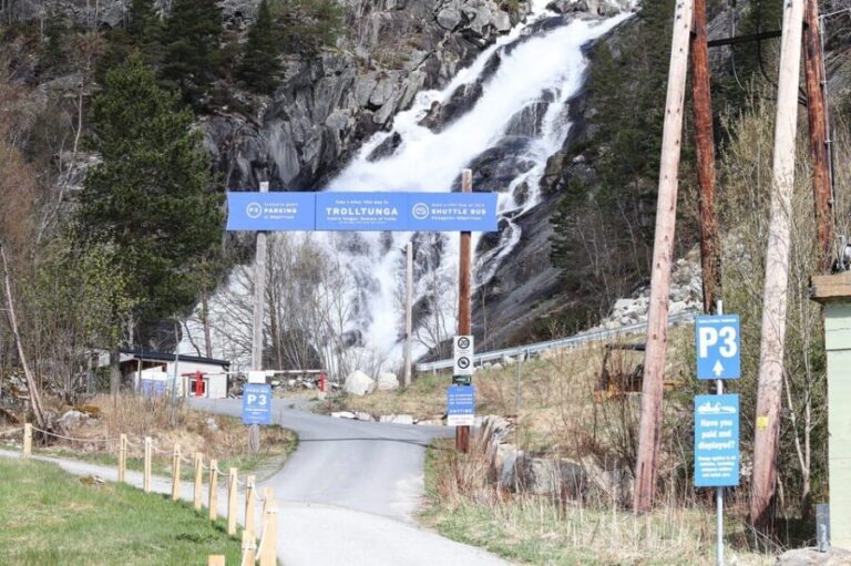 Stavanger: Guided Hike to Trolltunga - Highlights and Unique Features