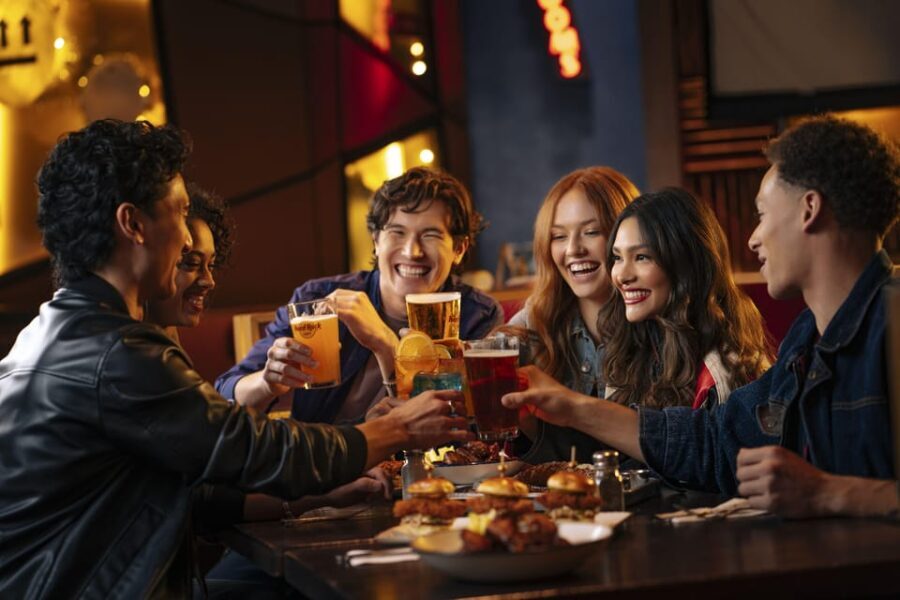 Stockholm: Hard Rock Cafe Stockholm Lunch or Dinner - Authenticity and Value