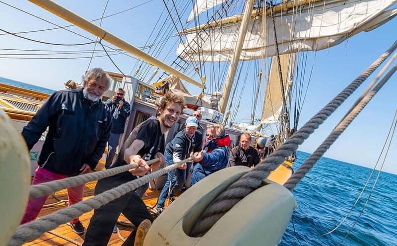 Stockholm: Sailing Adventure on Historic Tre Kronor - 1 Day - What to Expect on the Water
