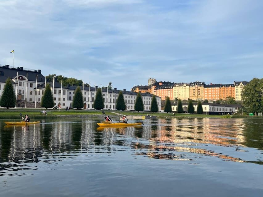 Stockholm: Sunset Kayak Tour in the City + Swedish Fika - What makes this experience special?