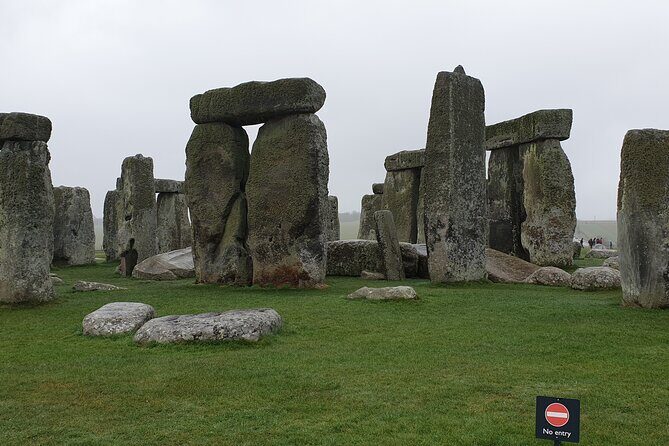 Stonehenge & Bath Private driverTours - Whats Included and Whats Not