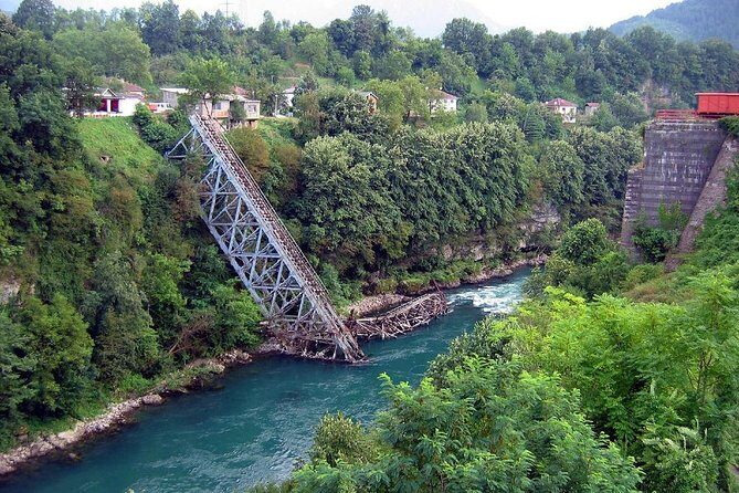 Sunny Herzegovina: Mostar, Kravice Waterfalls & 4 Cities Tour - Starting Point and Group Dynamics