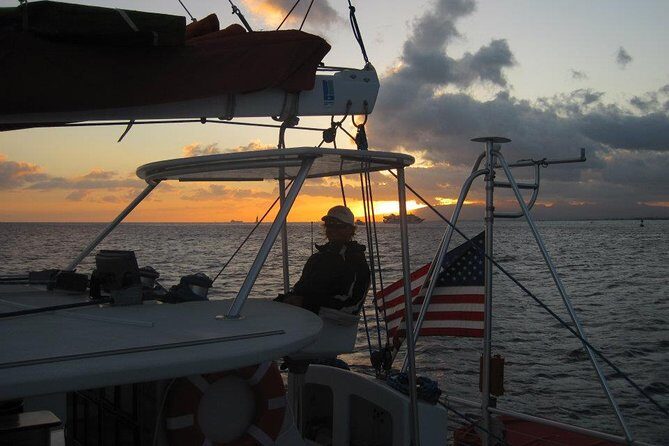 Sunset Cocktail Cruise Including Drinks and Appetizers West Oahu - What Travelers Are Saying: Authentic Experiences